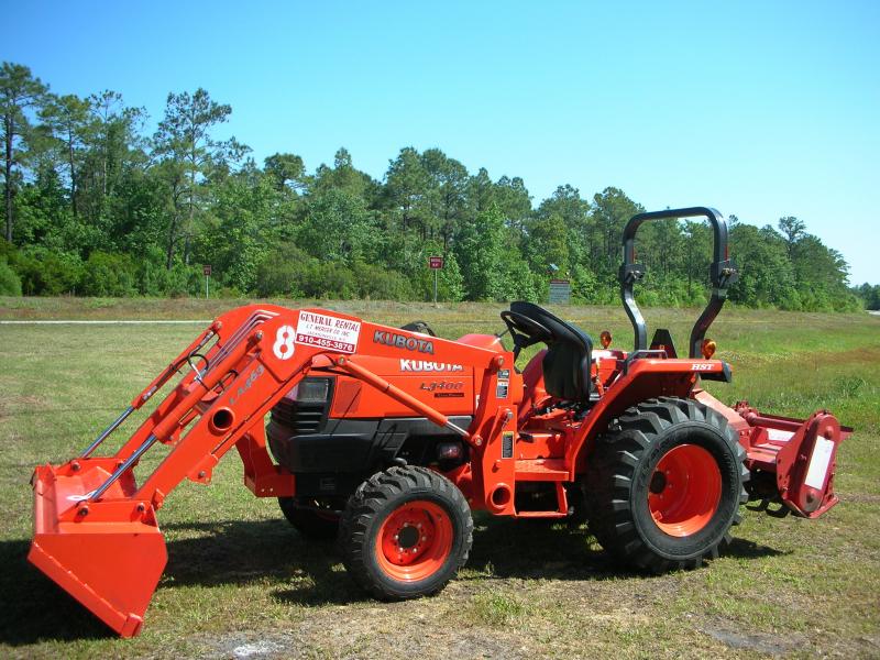 General Rental - earthmovers